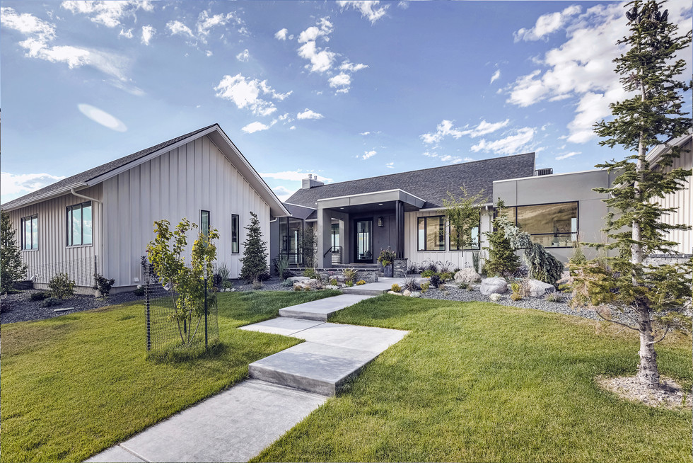 STONE MTN. MODERN HOUSE