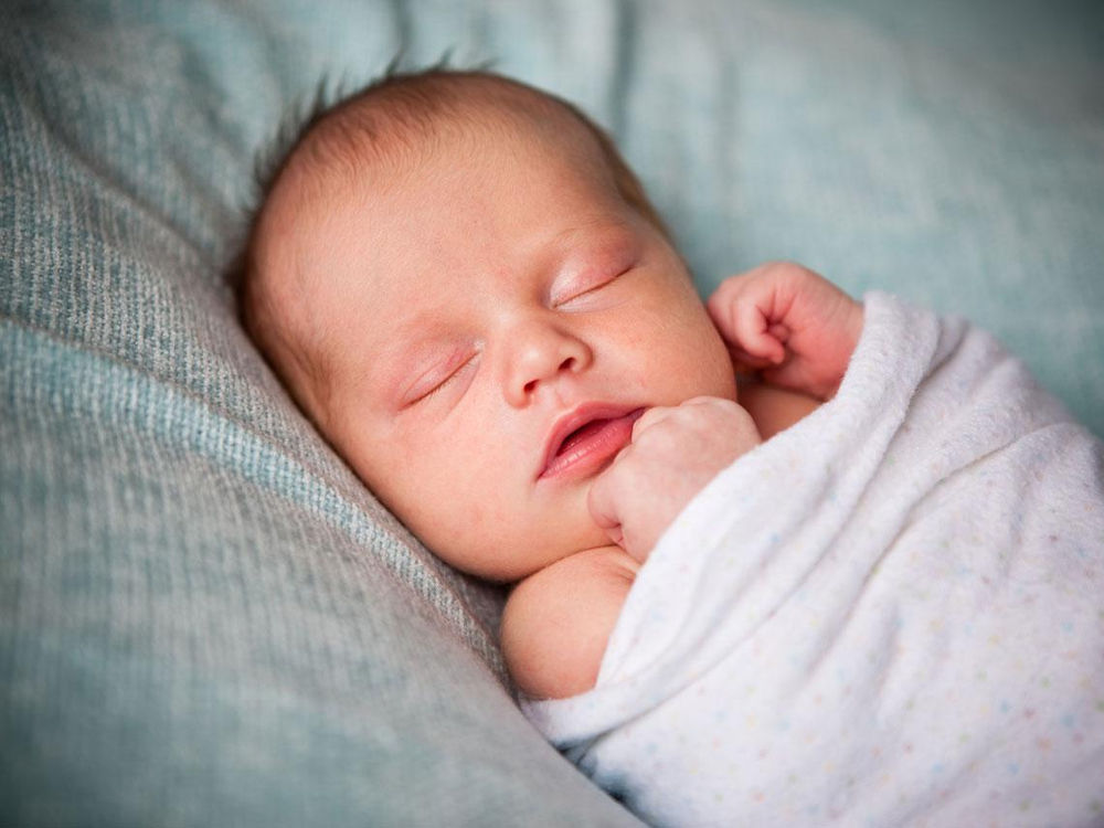 CUIDADO DE LA BOCA EN EL RECIEN NACIDO