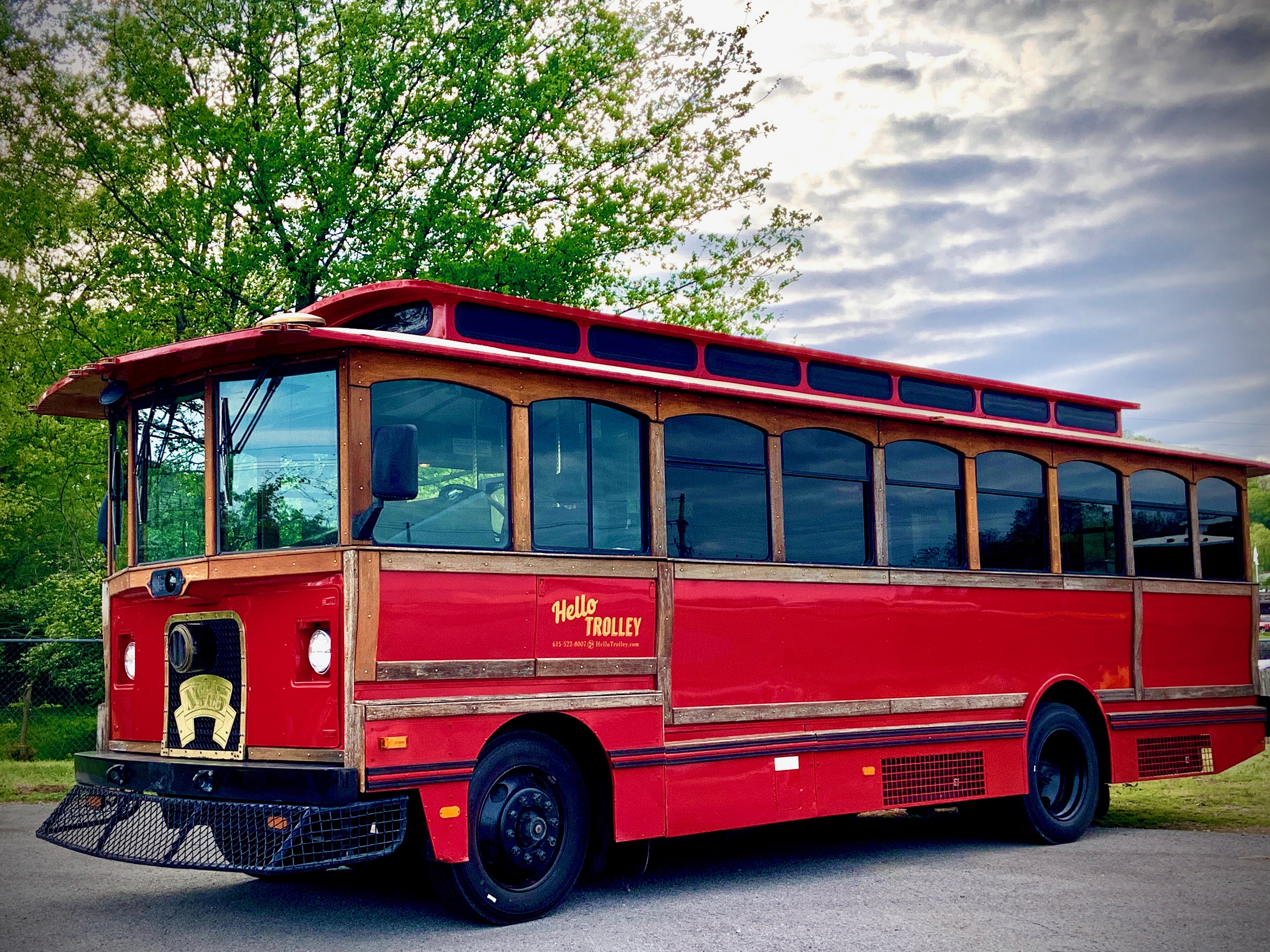 Nashville Trolley Rental | Hello Trolley | Franklin Trolley Tours
