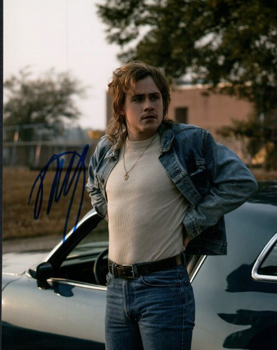 Darcy Montgomery - Stranger Things Signed 8x10 Photo | Stars 4 The Stars