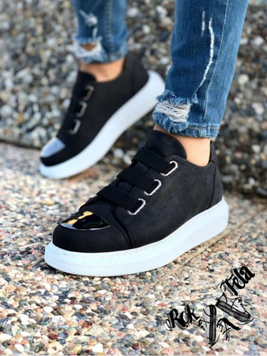 Chekich Mirror Black | Rok A Fela