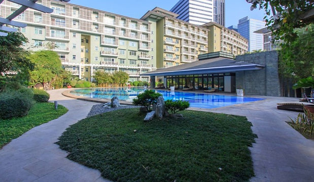 One Serendra by Ayala Land Premier