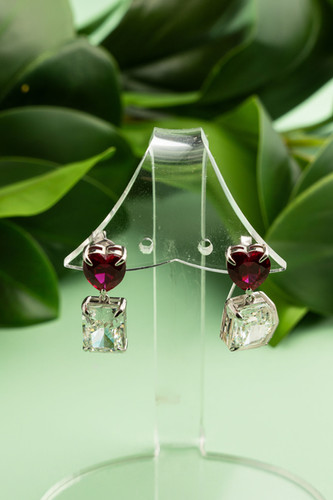 Aretes en turmalina roja y circonia montados en p lata 925 | Rita's Joyas
