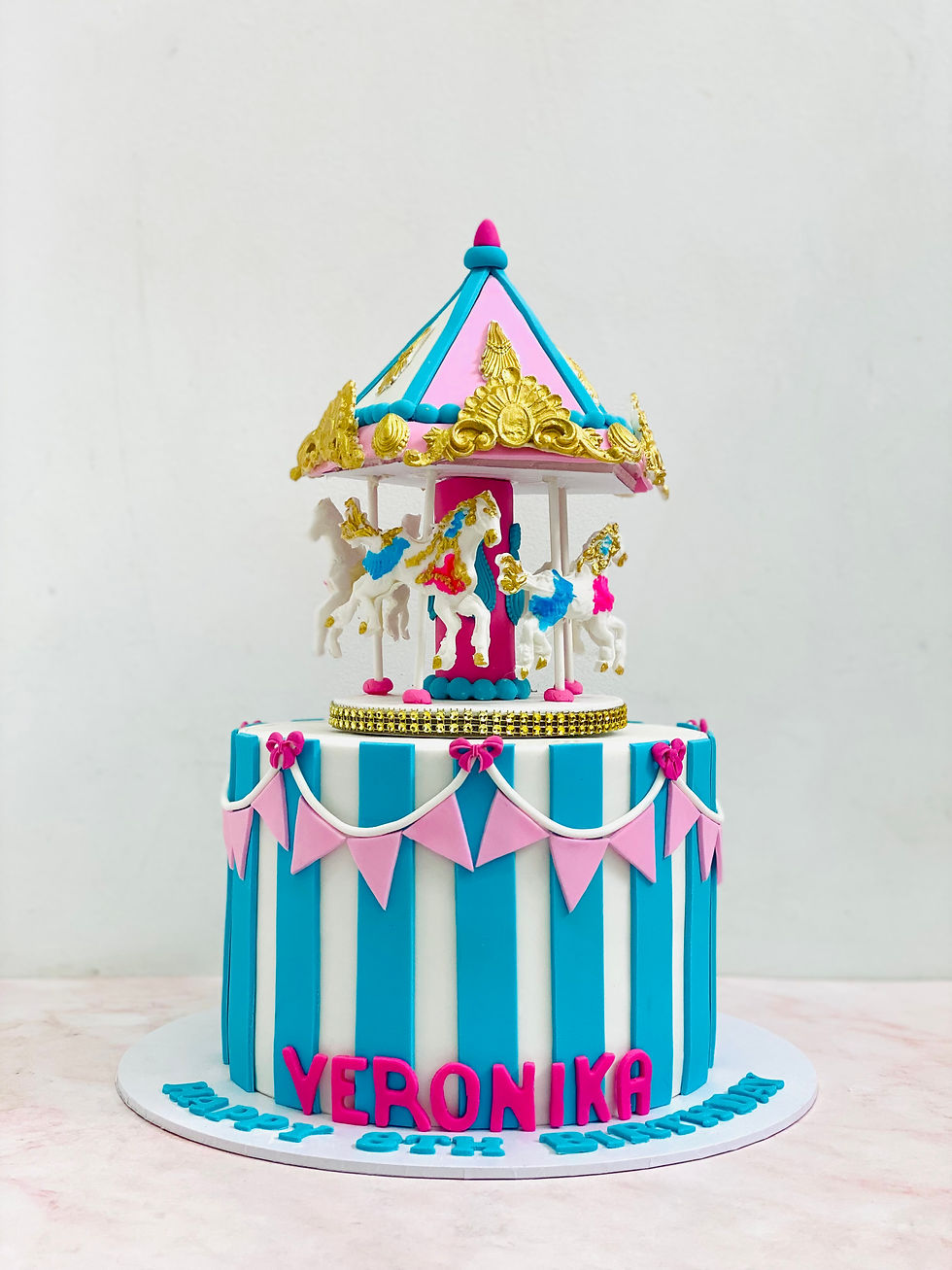 Two Tier Carousel Birthday Cake - Fondant | cakewaves