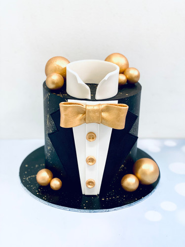 Gentleman Suit Birthday Cake | cakewaves