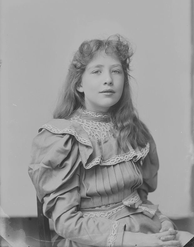 Portrait Highlight - Sylvia Pankhurst - English artist, suffragette ...