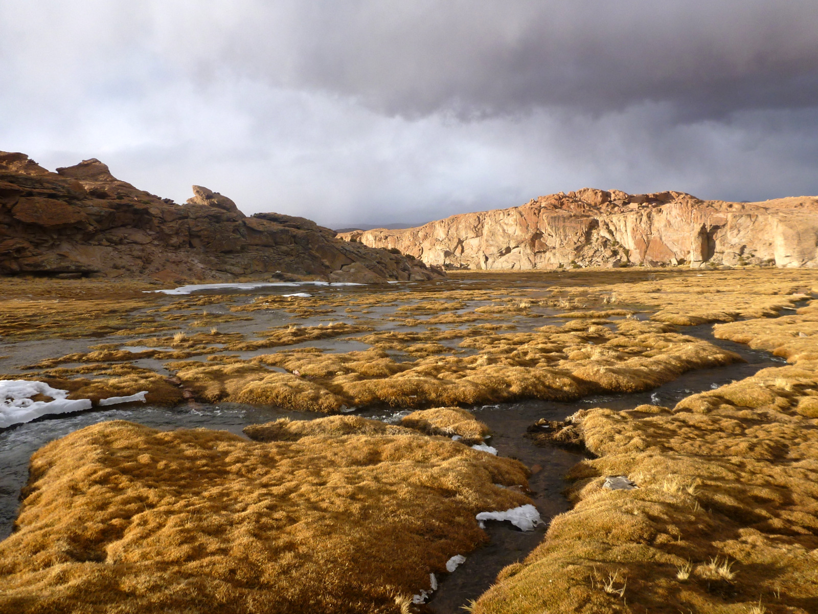 Uturuncu volcano 6010m | Andean Ascents | Bolivia