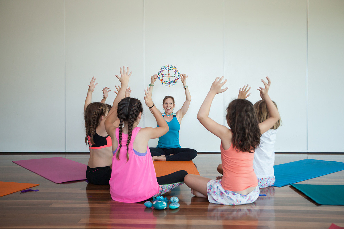 Kids Yoga Teacher Training| Kindy Yoga | Calm Coach sessions for kids