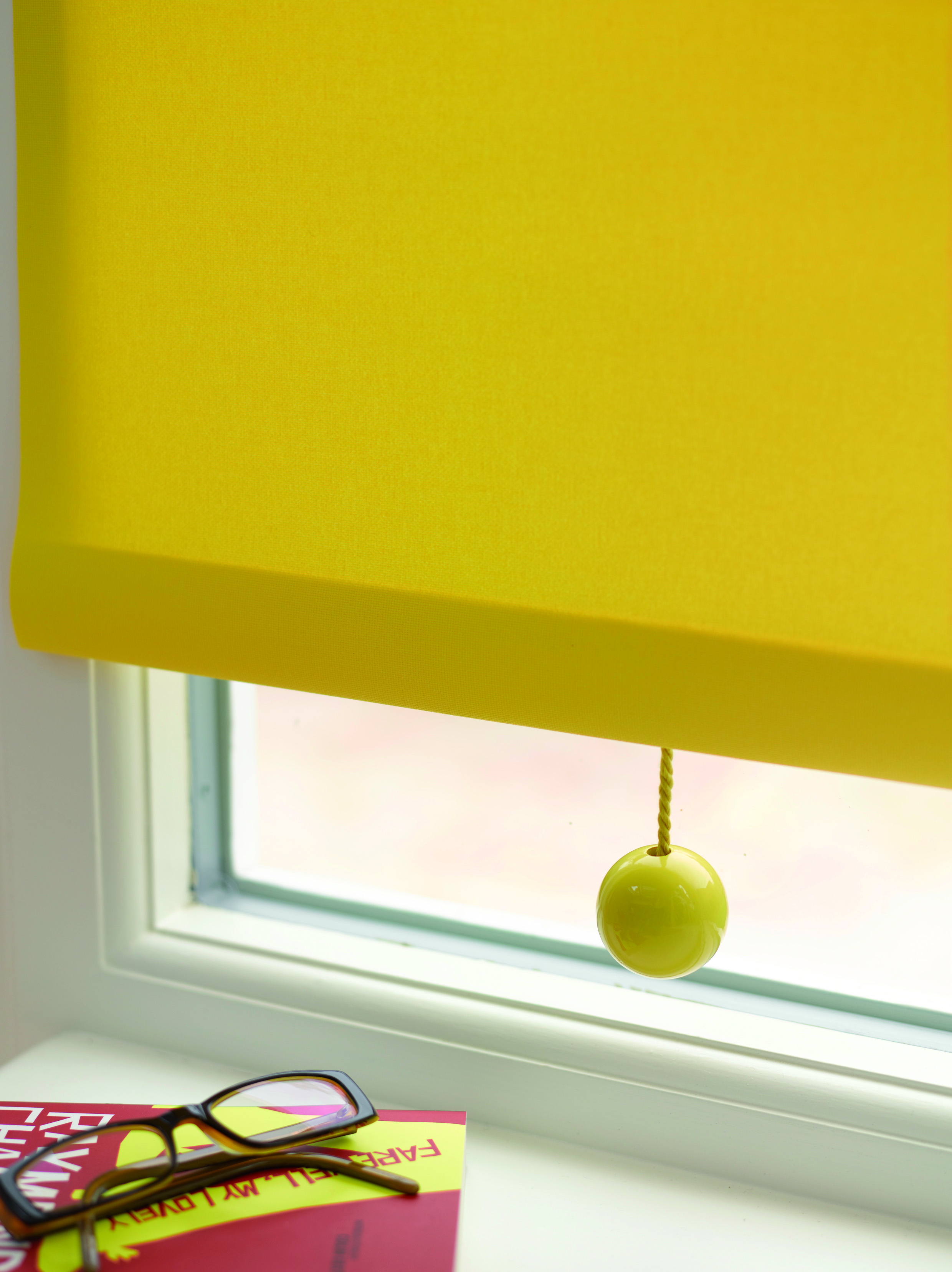 www.farnboroughblinds.com, leading supplier of motorised blind systems