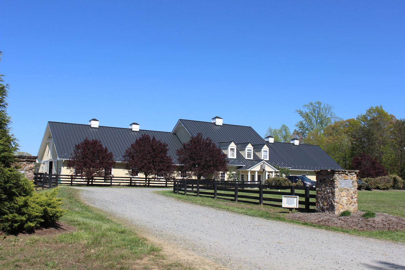 Whitestone Farm | Barns & Arenas