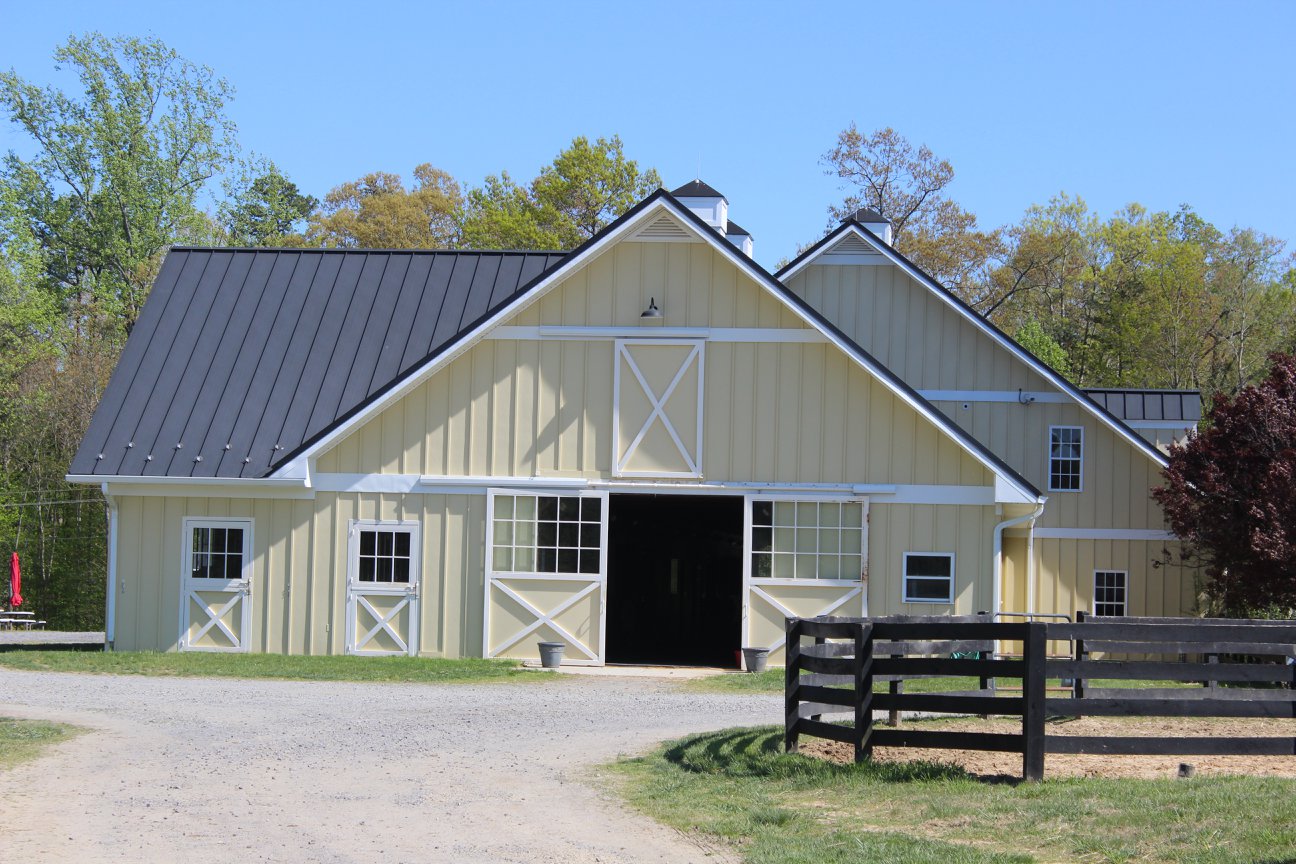 Whitestone Farm | Barns & Arenas