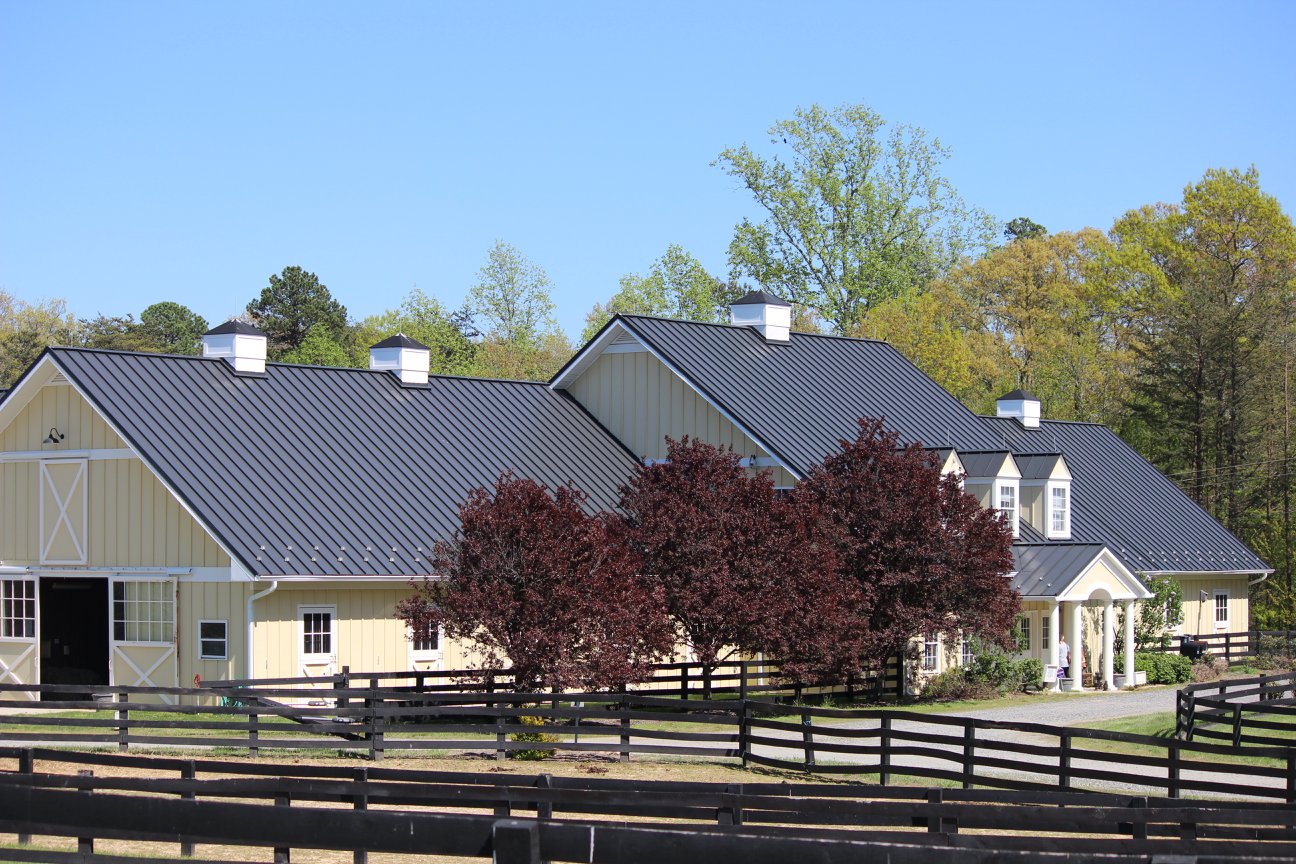 Whitestone Farm | Barns & Arenas