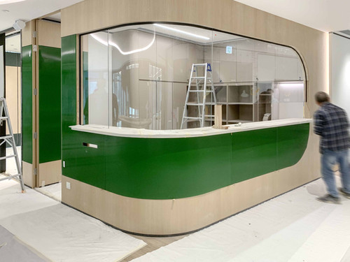 Laminated Glass in Office - Green Color Glass for Reception Desk ...