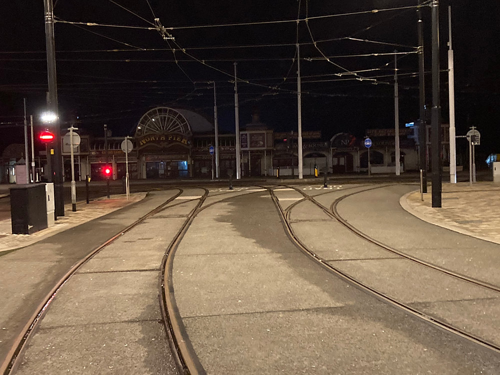 Promenade track junction