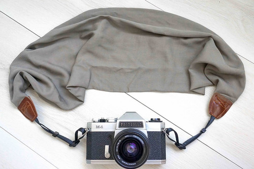 Nifty Fabric Camera Strap - Green/Grey | Decisive Moment