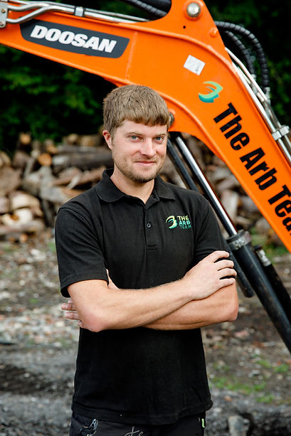 Tree Surgeon Swansea | About | The Arb Team