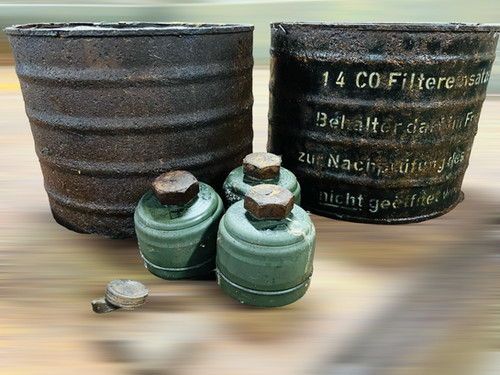 M38 Gas Mask Filter Original and unopened | Kilroy.Store