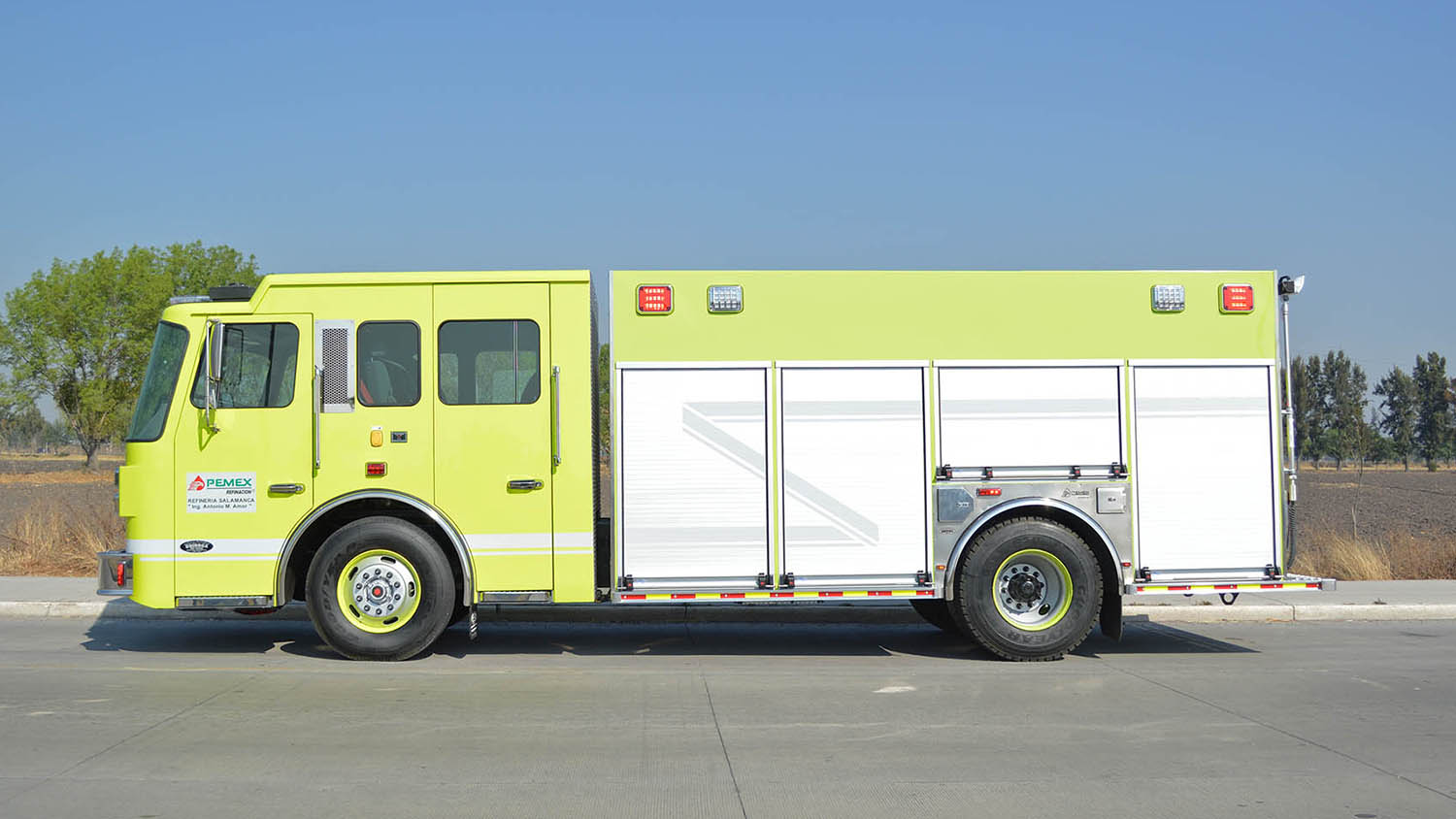 UNIDADES RESCATE & HAZMAT | Quiroga Trucks