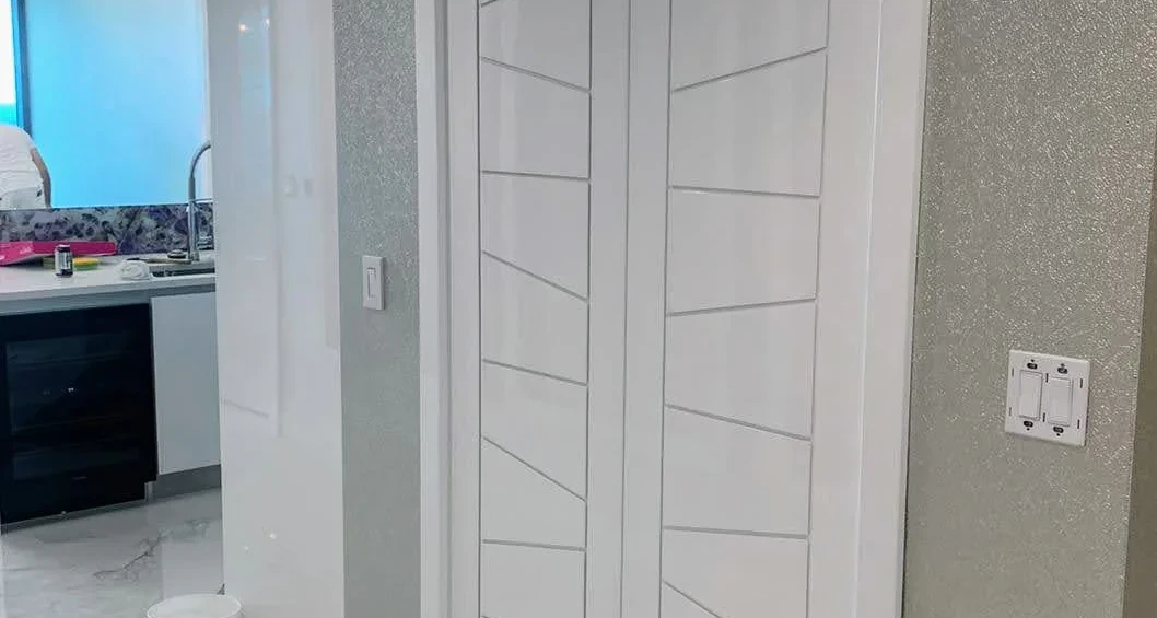 Kinetic Doors | | The Door District