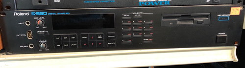 ROLAND S-550 DIGITAL SAMPLER | Audio Xpert