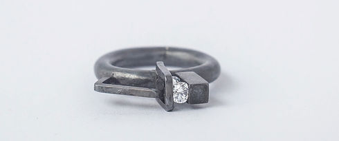 STEFANIE VERHOEF Contemporary jewellery | Art | Design | Amsterdam