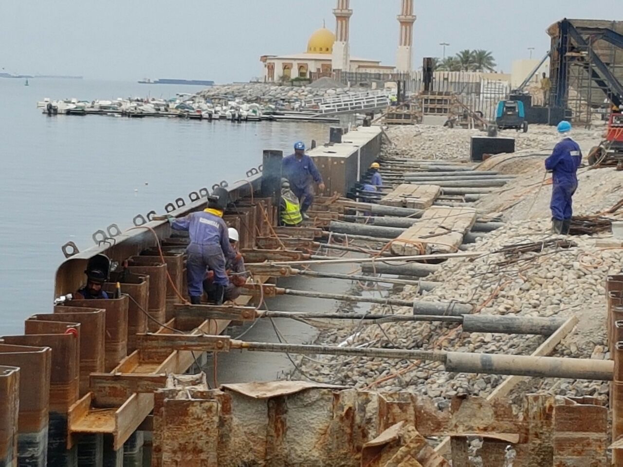 Stevin Rock Berth - New Quay Wal, UAE - PT ESC Steel Indonesia