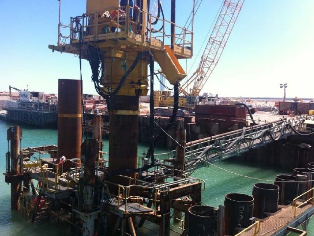 Steel Pipe Piles, Steel Pipe-Sheet Piles and Combination Walls