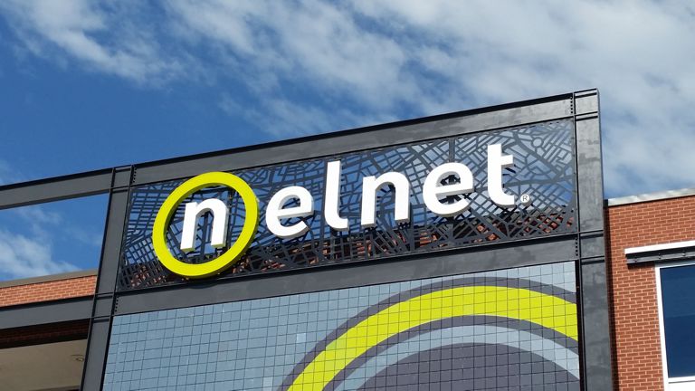 NEBRASKA SIGN COMPANY - SIGN FABRICATION INSTALLATION LINCOLN NEBRASKA