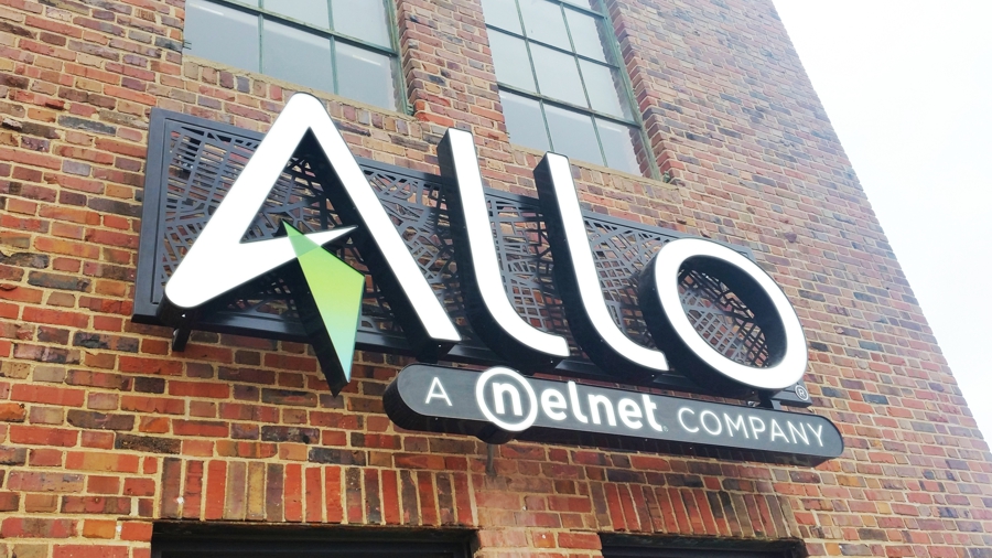 NEBRASKA SIGN COMPANY - SIGN FABRICATION INSTALLATION LINCOLN NEBRASKA