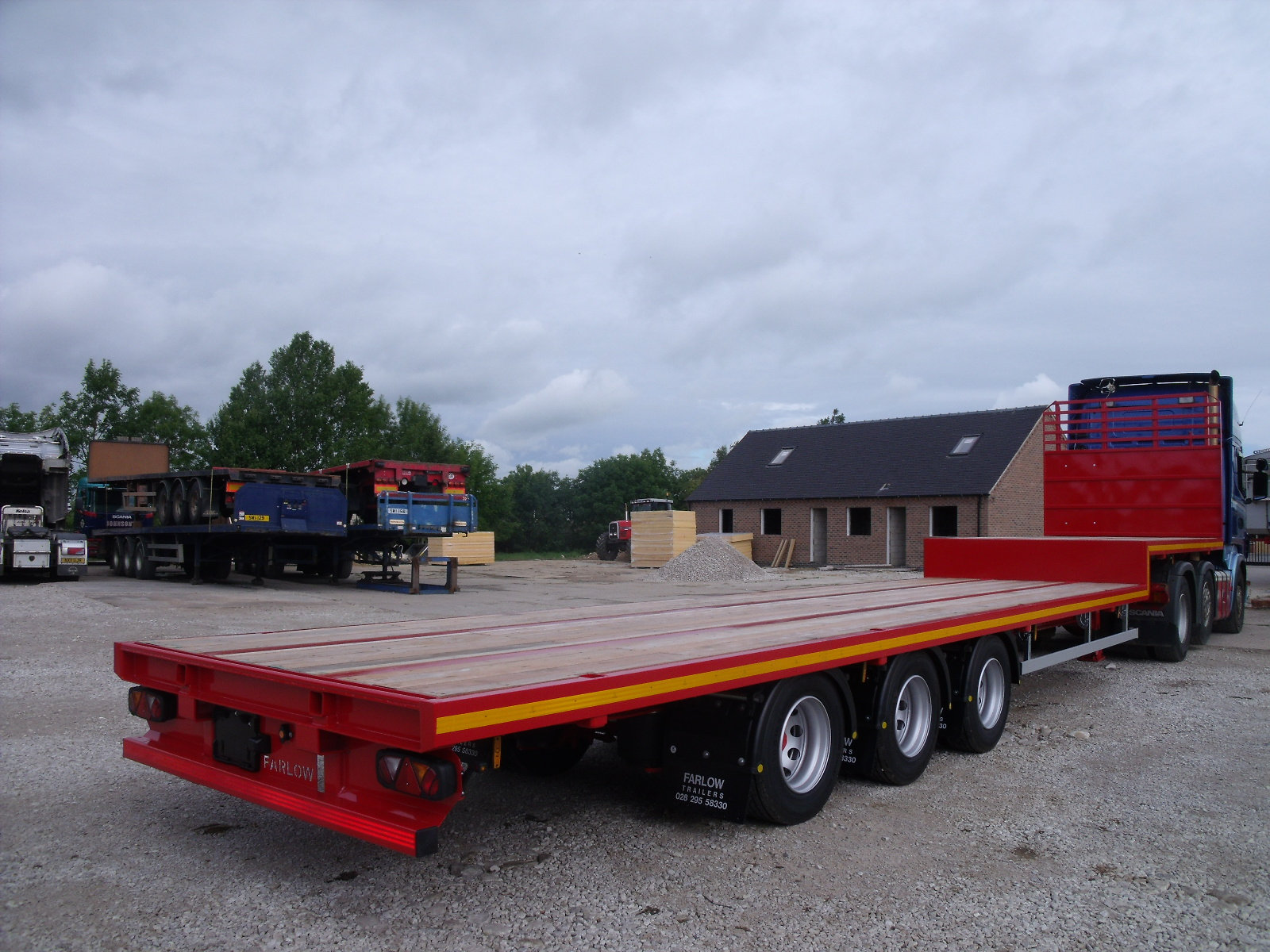NEW FARLOW STEPFRAME TRAILER