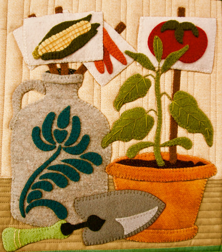 Potting a Tom. - Block Four / THE POTTING BENCH | jeromethomasdesigns