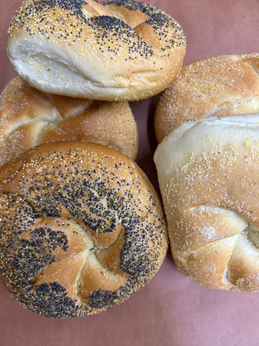 6 Pack of Fresh Kaiser Rolls | marino-meats