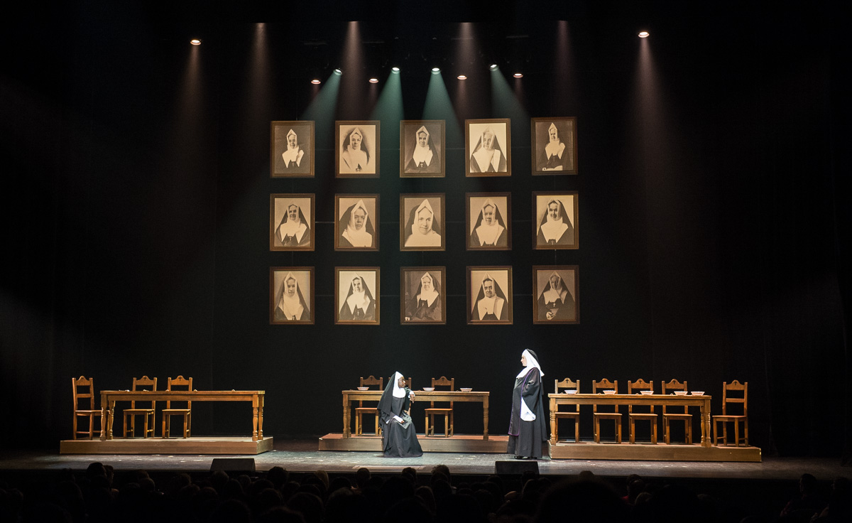 Sister Act | Light design