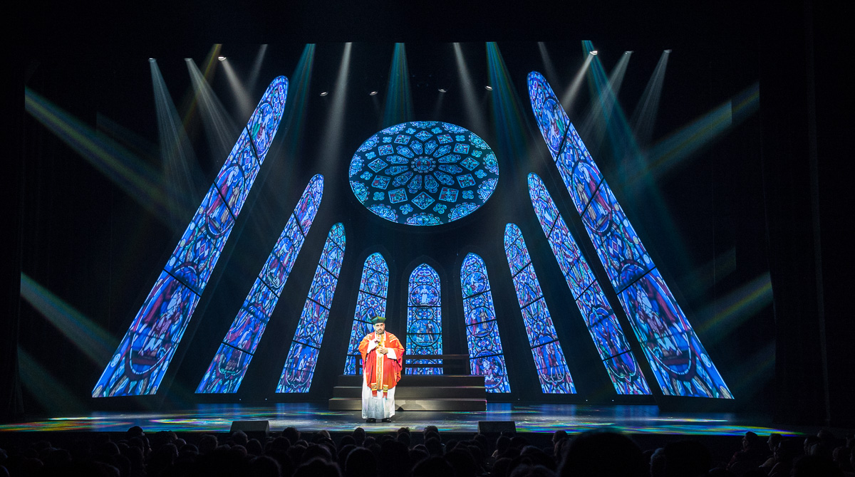 Sister Act | Light design