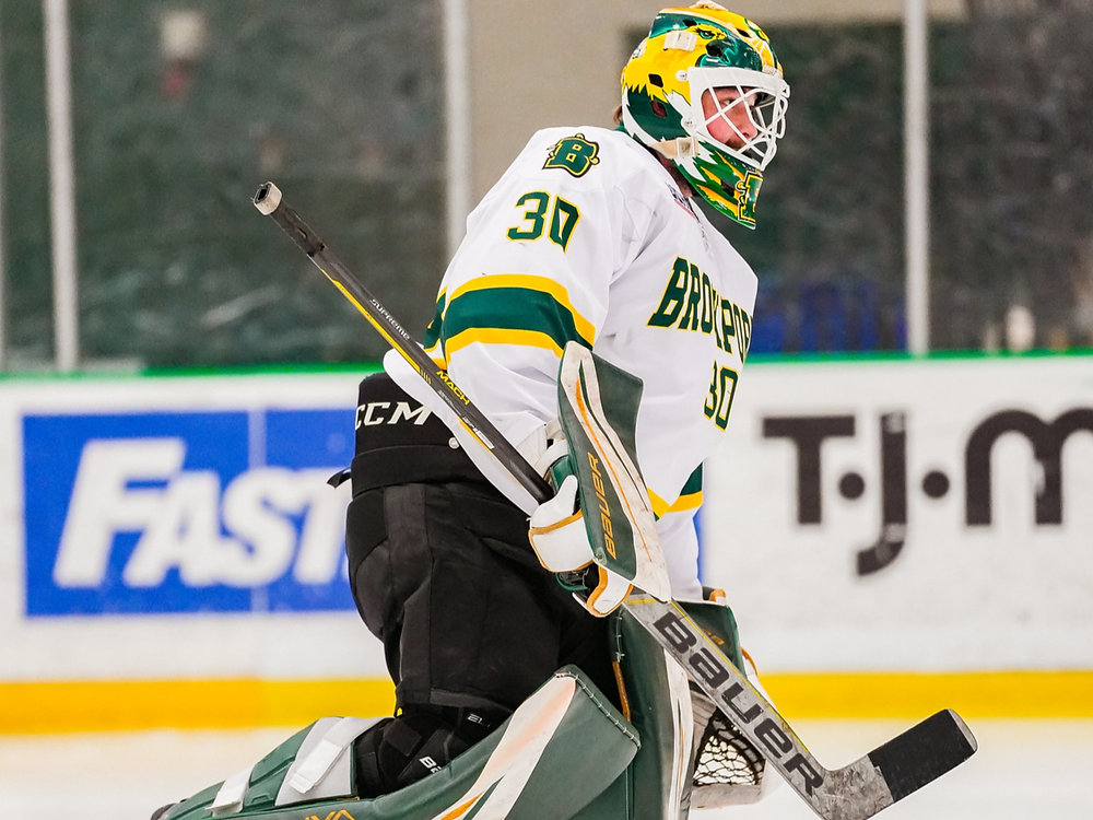David Filak earns UCHC Goalie of the Week