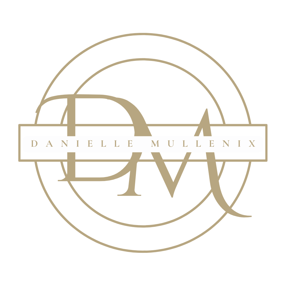 Danielle Mullenix | actor