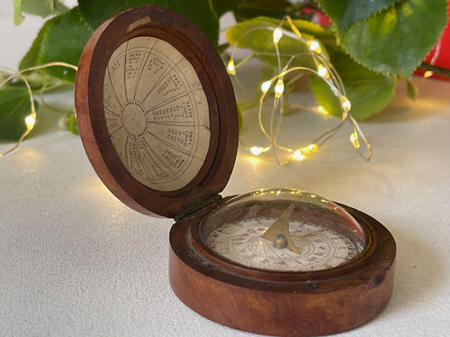 An Antique Georgian Circular Compass & Sun Dial | treenantiquesdevon