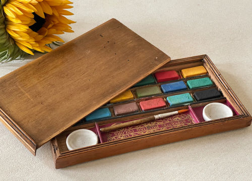 A Small Antique Artist Box - handwritten message with date on the base ...