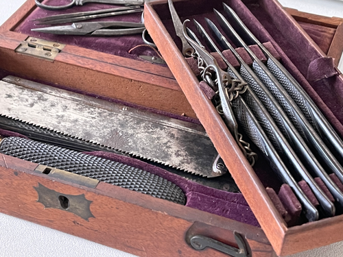 Antique Field Surgeons Box | treenantiquesdevon