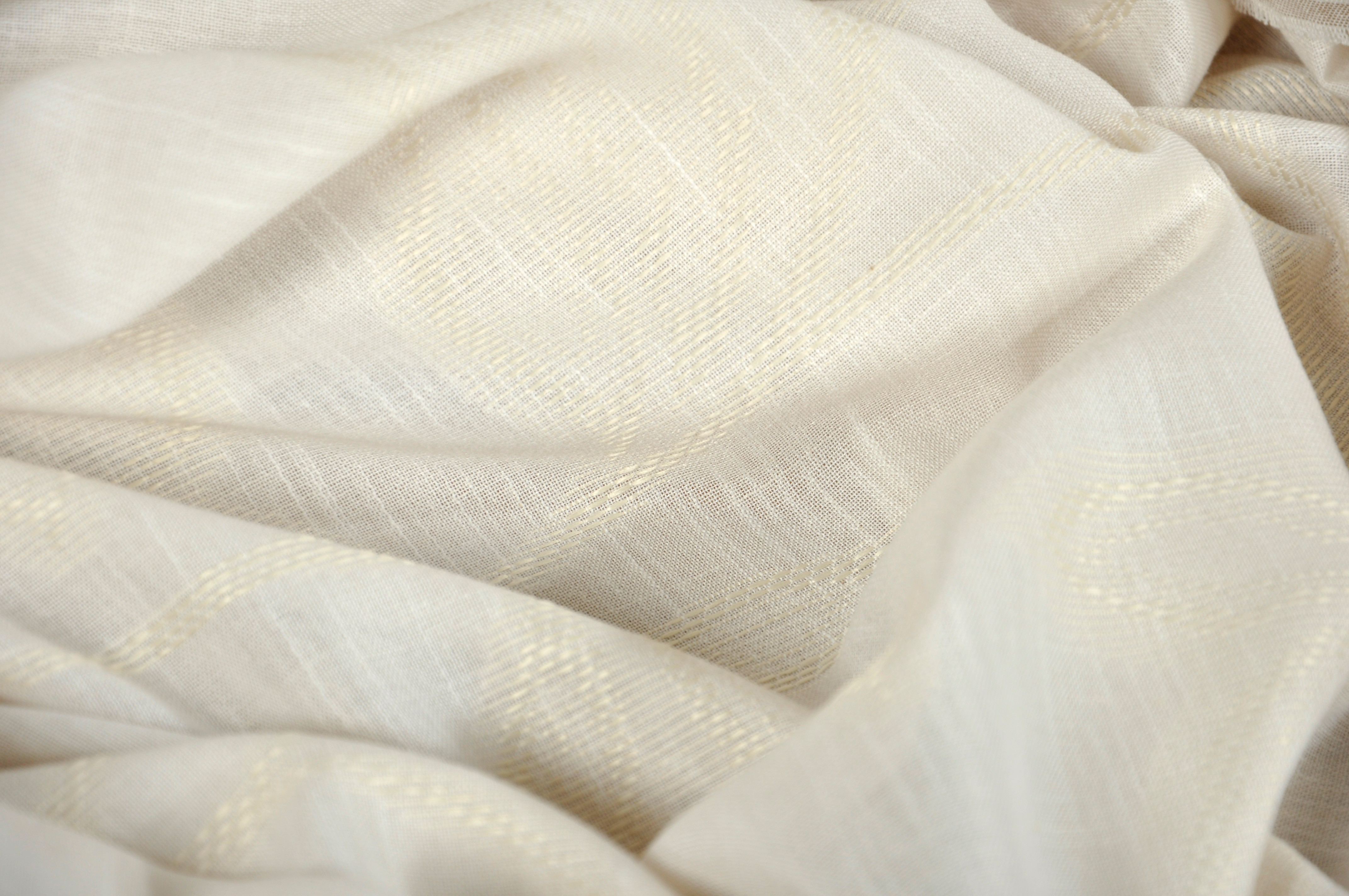 6906 TEXTURED LINEN SHEER