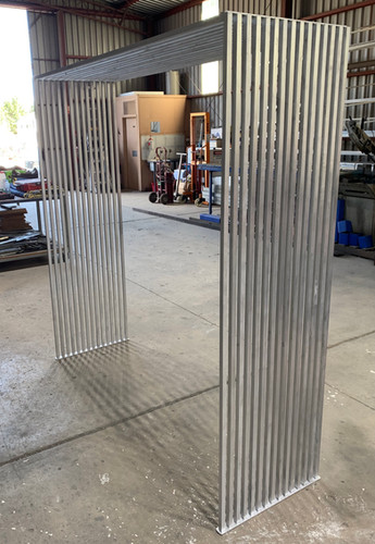 Silver Metal Bar Arch | Bentley and Bobbi