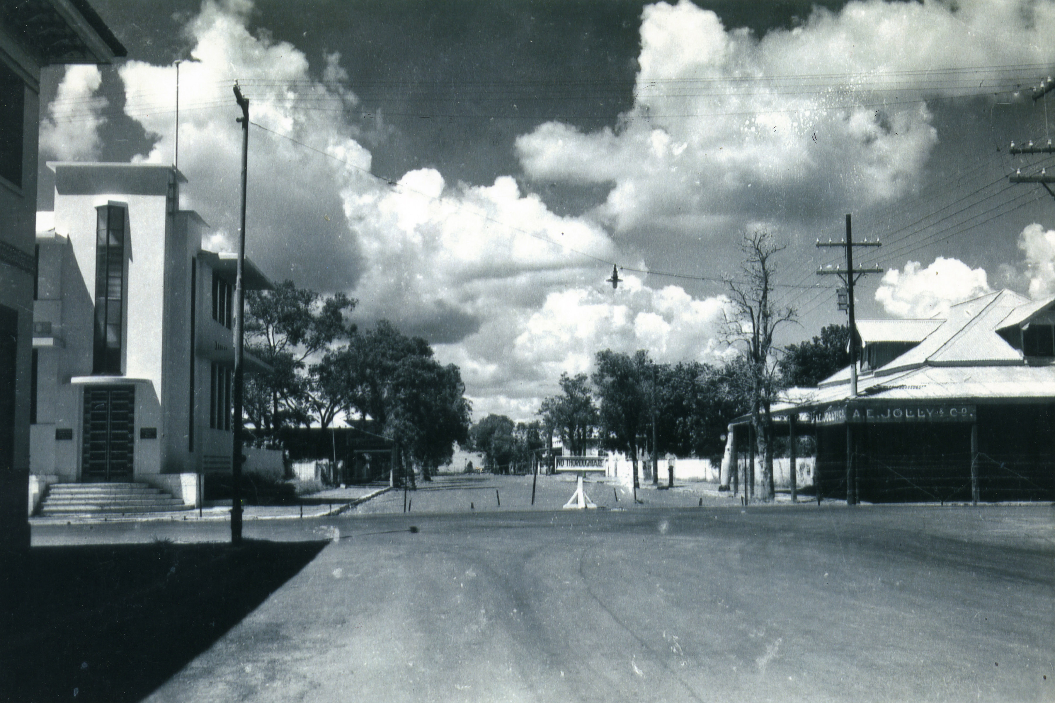 THE ORIGINAL Bombing Of Darwin WWII Heritage Tour