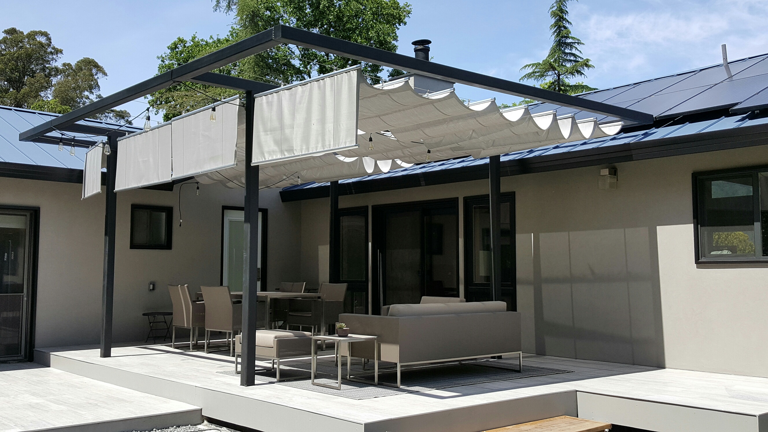 Infinity Canopy in Phiferetex Metallica Platinum