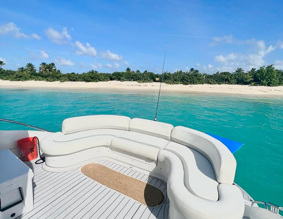 Neptunus 60' Yacht Rental | I VENTURES Puerto Rico