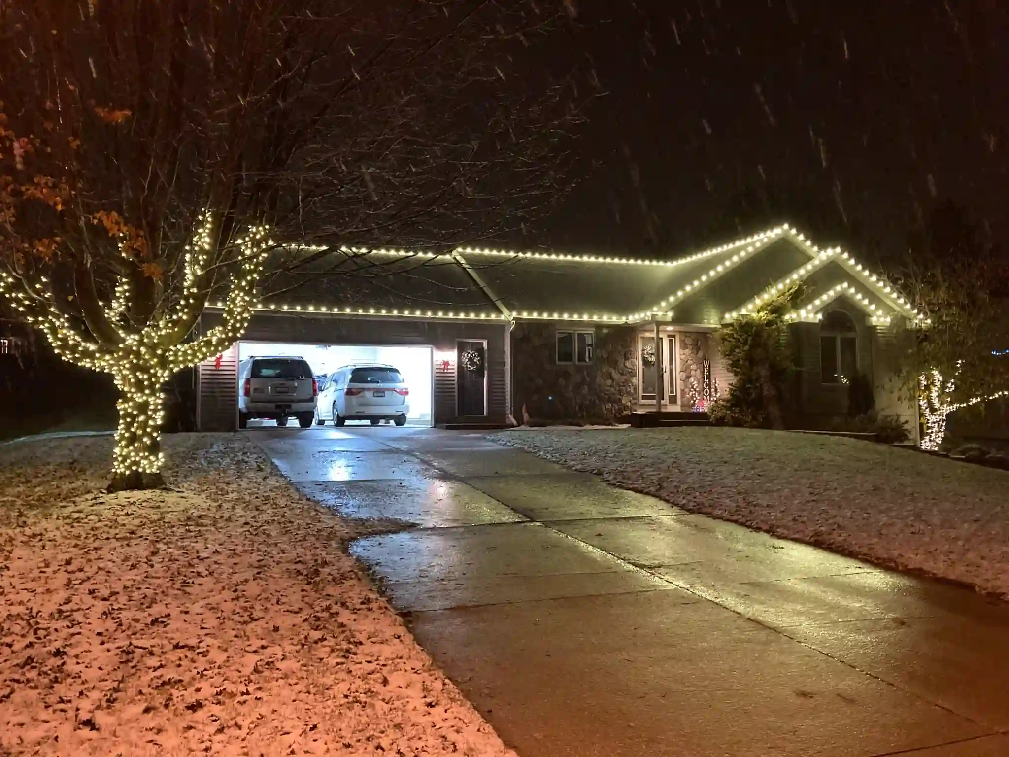 Elevate Window and Exterior Cleaning | Gutter Cleaning | Power Washing | Soft Washing | Window ...