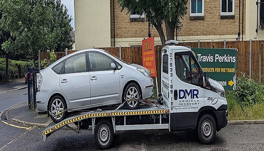 Car and Van Recovery Company London Ensures Safe Transition of Your ...