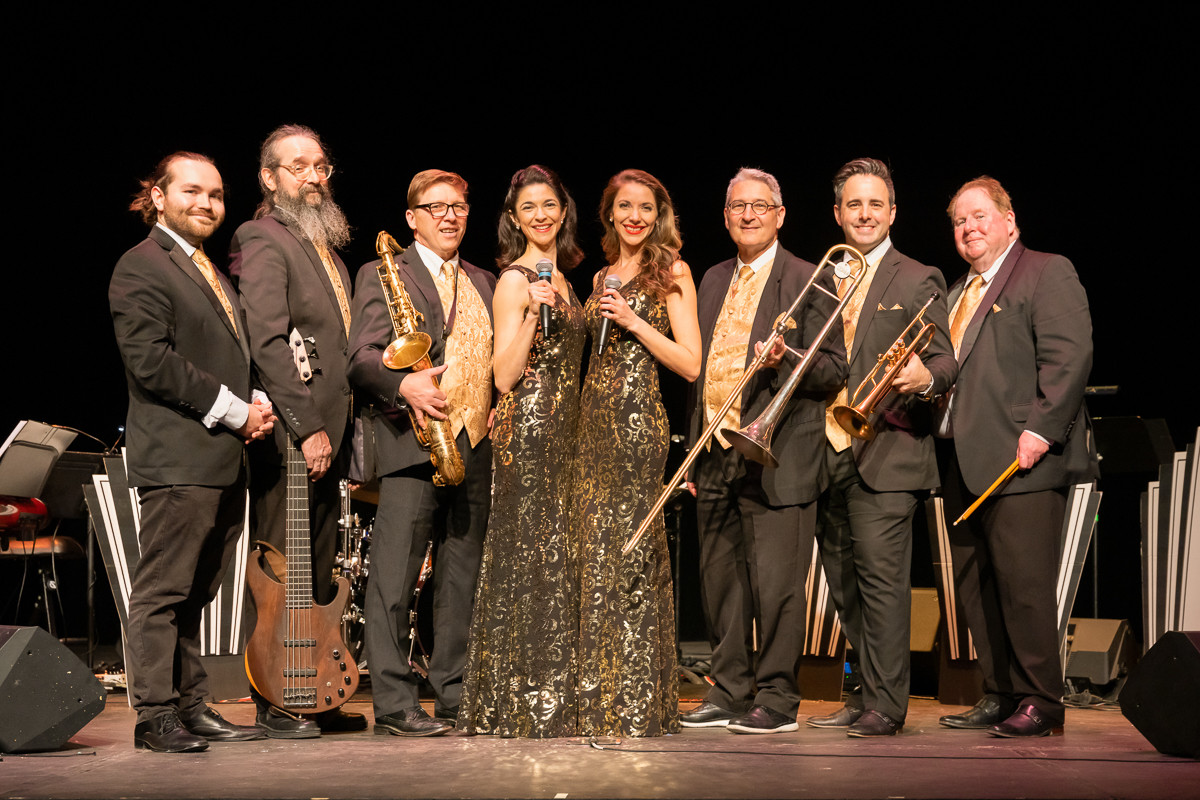 Gracie & Lacy and South of Broad Band | Charleston, SC