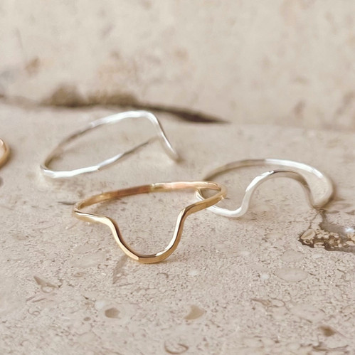 Arc Stacking Ring | Alex Ren Jewelry