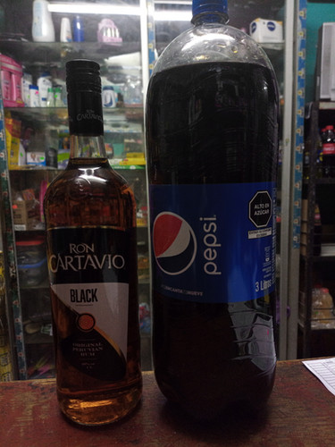 Ron CARTAVIO Black + PEPSI 3L | Bodega Las Americas