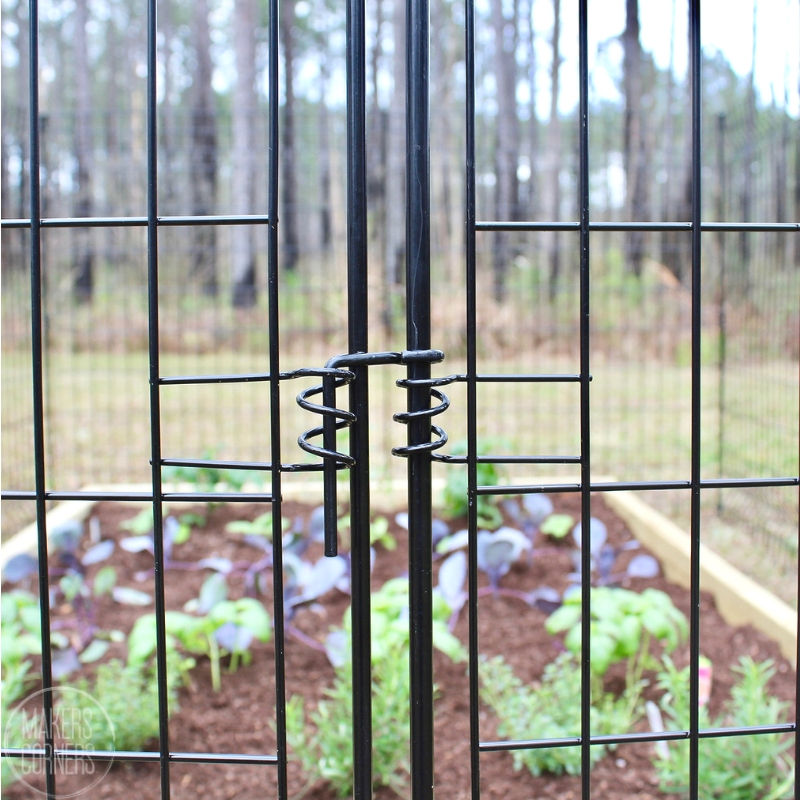 How to Install a Garden Fence